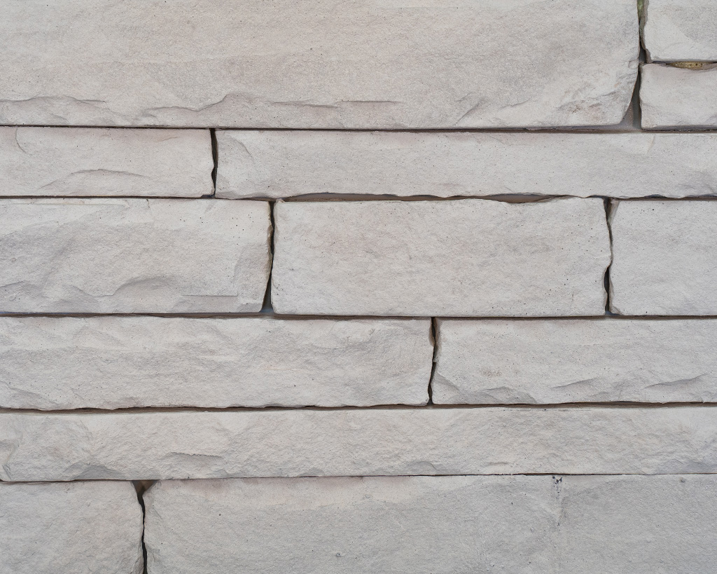 Antique Blanc Fieldstone Center Antique Blanc Fieldstone Center